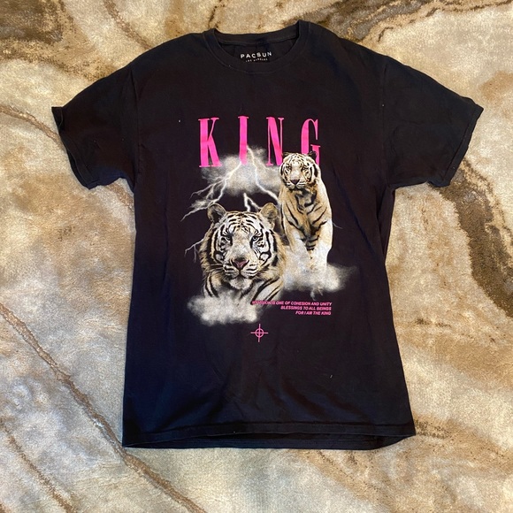 PacSun | Shirts | Pacsun Graphic Tee Size M | Poshmark